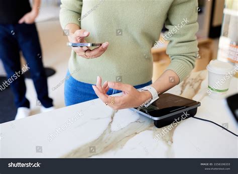 Asian Qr Code Scan Shopping Images Stock Photos Vectors Shutterstock