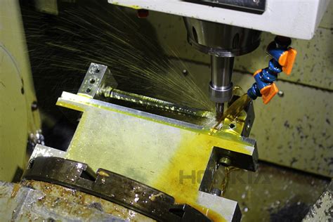 Axis CNC Machined Parts Honkia Rapid Rapid Prototyping And Low Volume Manufacturing For