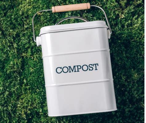 How To Make A Compost Bin Easy Step By Step Instructions Garden Compost Guide