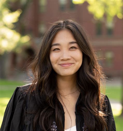 Hannah Chew — Dumbarton Oaks