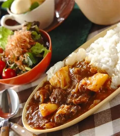 今日の献立は「ビーフカレー」 E・レシピ 11ページ