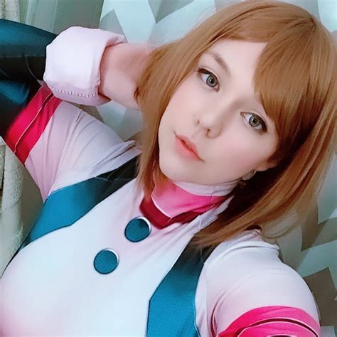 Confira Esse Cosplay Incrível De Ochako Uraraka De My Hero Academia Critical Hits