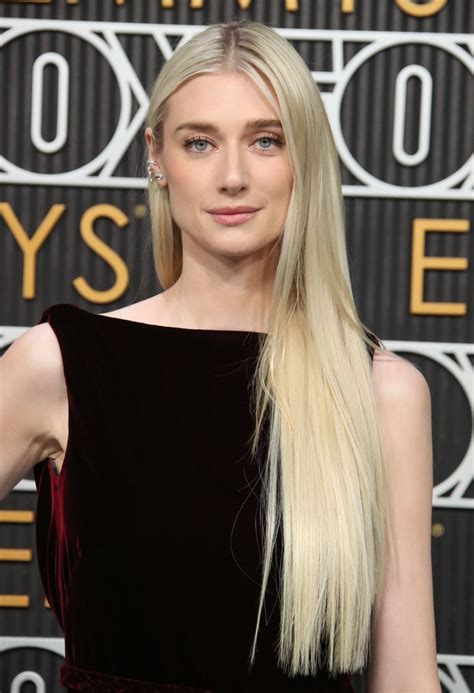 Elizabeth Debicki At 75th Primetime Emmy Awards In Los Angeles 0115