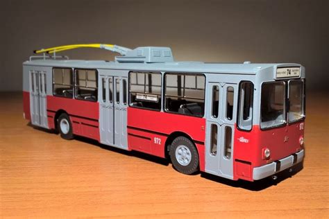 ZiU–9 trolleybus, car nr. 933 | Model railway, Commercial vehicle, Model