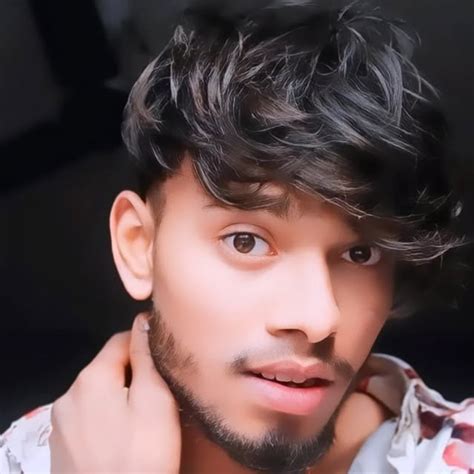 Roshan Kumar Roshan4355kumar • Threads Say More