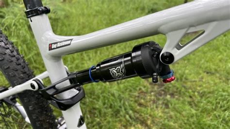 The Specialized Chisel Fs Is A Cut Price Epic With The Pace To Go Racing On A Budget Mbr