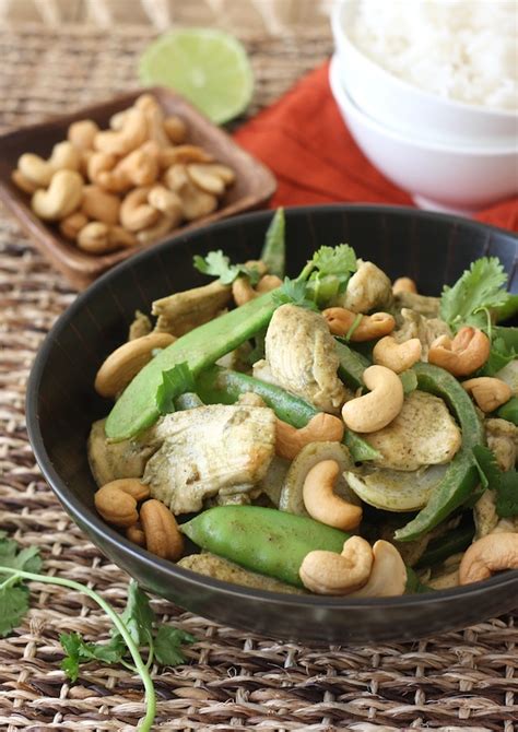 Thai Green Curry Chicken Stir Fry With Cashews Season With Spice