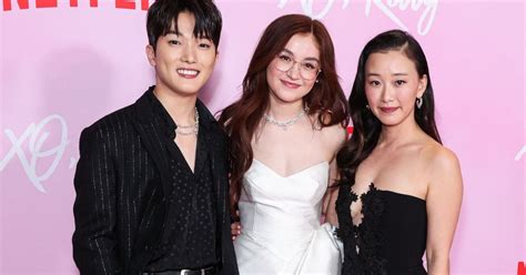 minyeong choi anna cathcart gia kim à la première de la série xo
