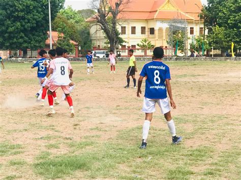 ក្រុម បាល់ ទាត់ យុវជន ក្រុង កំពង់ ឆ្នាំង បាន លេខ ៣ ក្រោយ ពី ឈ្នះ ស្រុក