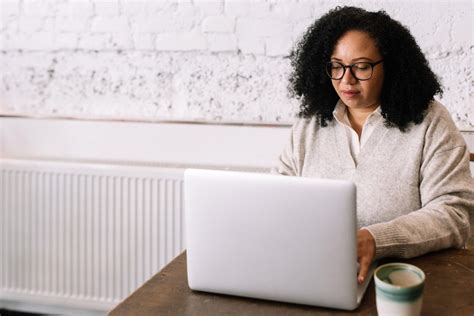 How To Add Slide Numbers In PowerPoint Smalltechblog Com