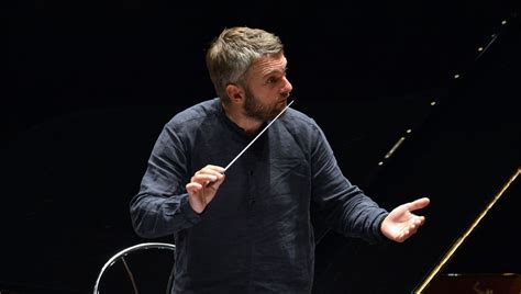 Aux Proms Mozart Au Cor La 2ème Symphonie De Rachmaninov Et Le 1er Concerto Pour Orchestre D