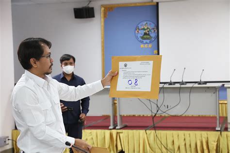 រូបភាពសកម្មភាព៖ គណៈកម្មាធិការជាតិរៀបចំការបោះឆ្នោត បានធ្វើការត្រួតពិនិត្យ