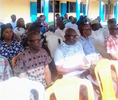 Pdp Defectors Applaud Gov Otus Peoples First Agenda In C River Forefront Ng Peoples First
