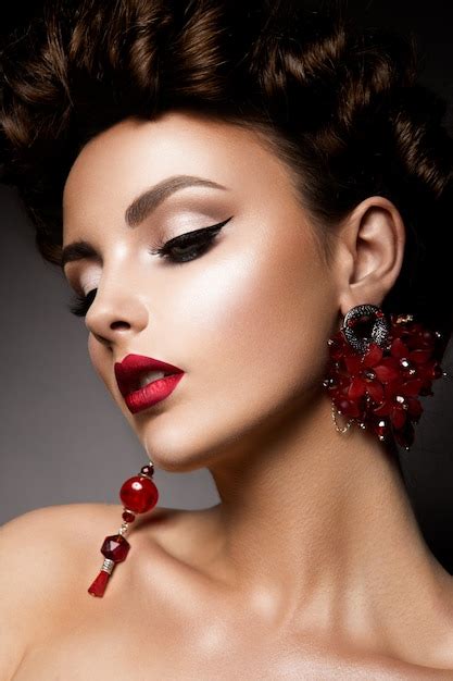 Premium Photo Beauty Woman With Blue Eyes And Red Lips