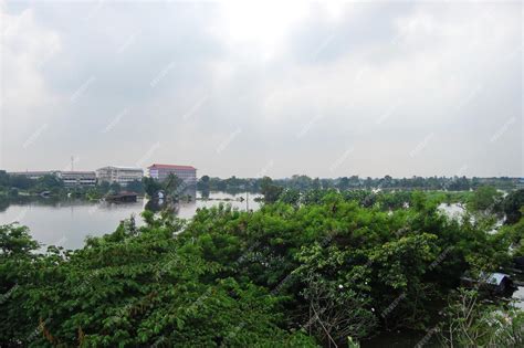 Premium Photo View Landscape Cityscape Of Bang Bua Thong City While Water Flood And Inundation