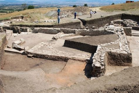 Одбележување на Светскиот ден на поезијата на археолошкиот локалитет Билазора Независен Весник