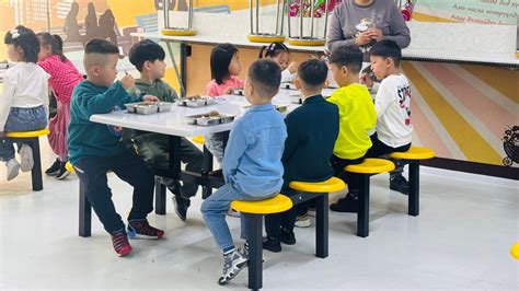 ЭРХЭТ ЭРДЭМ сургууль Added A New Photo ЭРХЭТ ЭРДЭМ сургууль