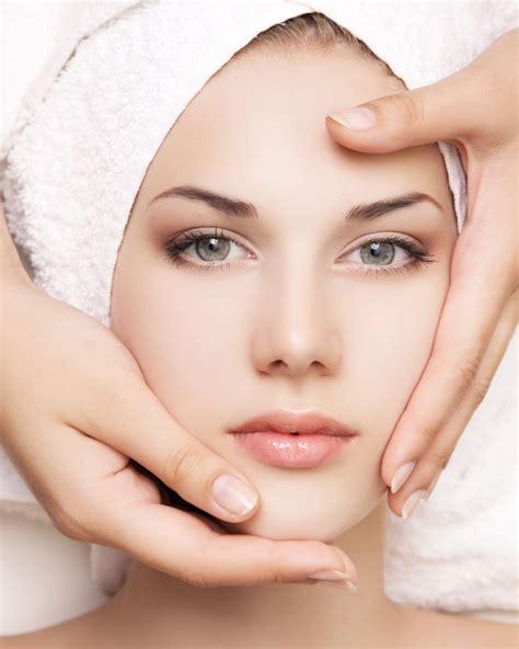 Armonización Facial Clínicas Laura Naveiras