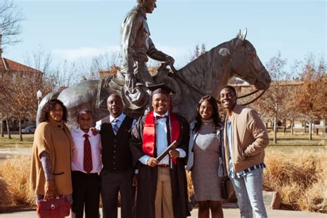 Staff Profile Derrick “kenya Dig It” Simiyu Pine Cove