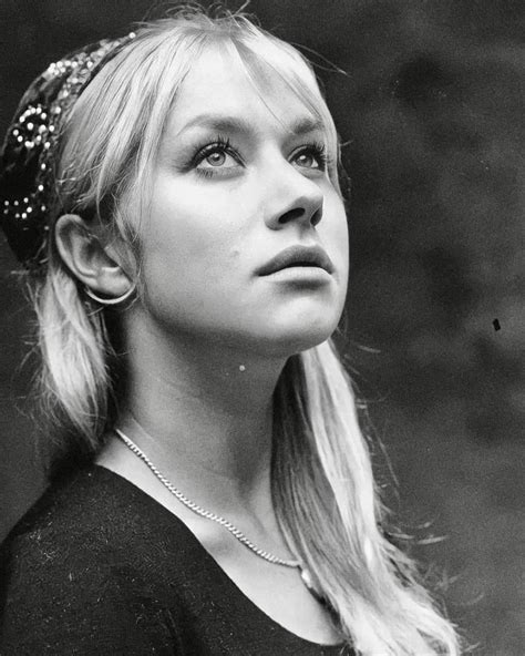 Helen Mirren Probably In 60s Scrolller