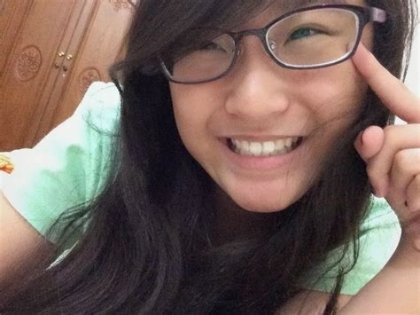 Chrizt Ferdyanto Cewek Berkacamata Itu