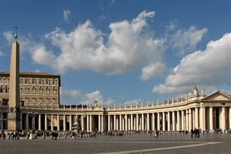 广场 横图 室外 白天 旅游 城市 建筑 意大利 罗马 首都 摄影 基督教 意大利文化 梵蒂冈城 圣彼得广场 柱廊 彩图