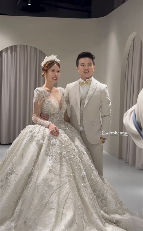 Gatita Yan Dons Wedding Gown Worth Rm98k Thanks Bf For Making Her Believe In Love Again Weirdkaya