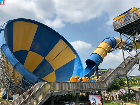 Midwestinfoguide Hurricane Harbor Chicago