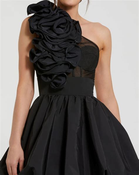 Little Black Dresses Mac Duggal