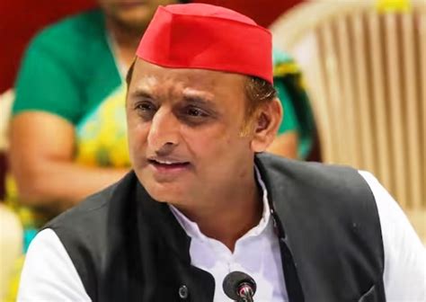 Up Politics जीत से उत्साहित सपा अखिलेश ने दिया 300 पार का नारा