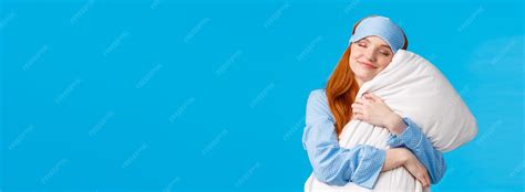Premium Photo Beauty Tenderness Concept Happy Feminine Cute Redhead