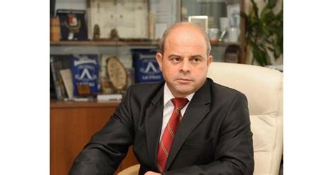 Агенти на ДАНС нахлуха в Община Русе