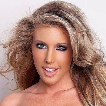 Samantha Saint Bio Read About Her Profile At Freeones