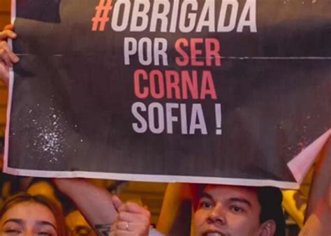 No Pagode Brincadeira Entre Amigos Fez Recado De Sofia Para Ex Viralizar Diversão Campo