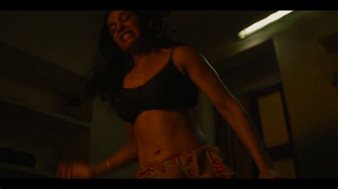 The Family Man S Tamil Sexy Scenes Desi Models Webcam Girls Lust Web Movies Here Dropmms