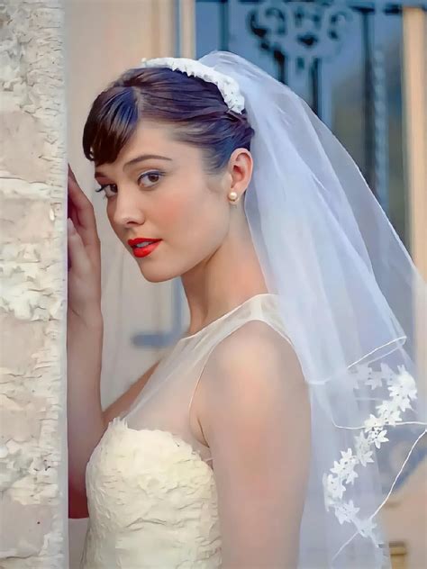 Mary Elizabeth Winstead Artofit