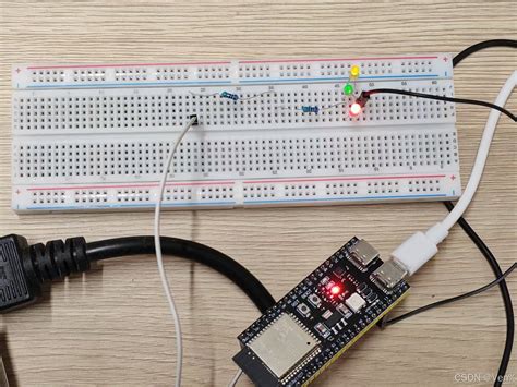 使用esp32轻松实现pwm呼吸灯：从原理到实践esp32 为什么控制灯亮度占空比10 和100 亮度是一样的 Csdn博客