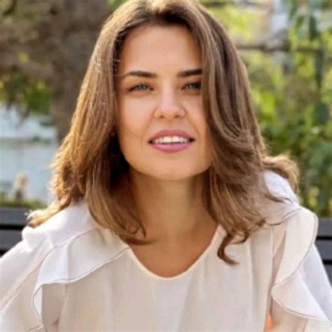 САМОМАССАЖ ЛИЦА и ТЕЛА на Rutube 1 видео смотреть онлайн и бесплатно 33827143