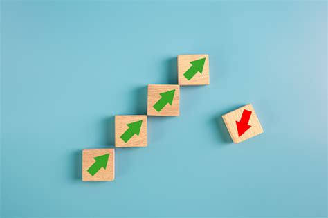 사업 실패 및 재정 붕괴 개념사업 계획의 위아래로 성장하는 화살표 0명에 대한 스톡 사진 및 기타 이미지 0명 계약서 계획 Istock