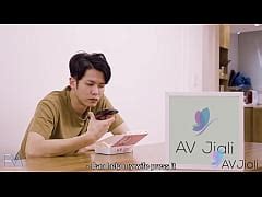 Sexy Taiwan Housewife Yuli And Her Husband Go For A Couples Massage And She Asks Her Masseuse To