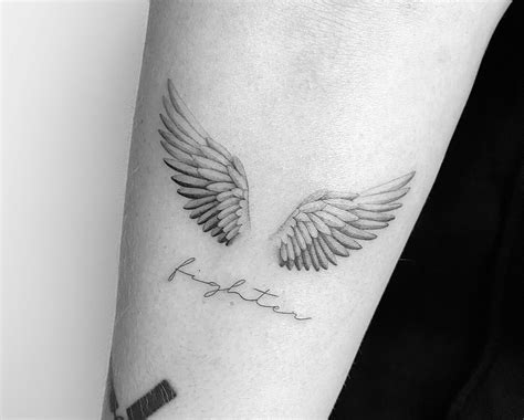 Simple Angel Wings Tattoo Designs