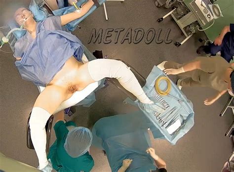 Image WomenDuringOperation A