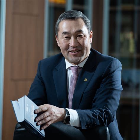 Н Тавинбэхийг дэмжигчдийн хуудас