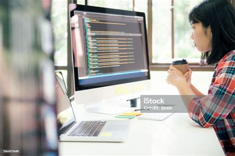 Ux Ui 프로그래밍 하 고 개발 기술입니다 Java 프로그래밍 언어에 대한 스톡 사진 및 기타 이미지 Java 프로그래밍 언어 Html 개발 Istock