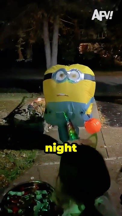Minion Halloween Costume 😨 Youtube