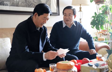 张应华厅长亲切慰问老干部 工作 发展 同志