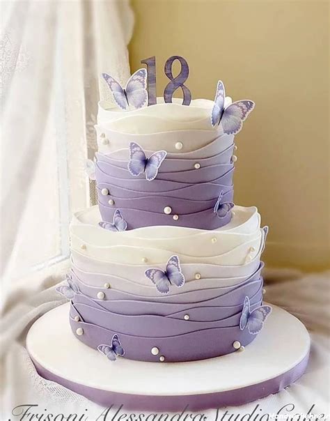 40 عکس از کیک تولد دخترانه شیک و ساده صورتی که هر کسی را شگفت زده میکند