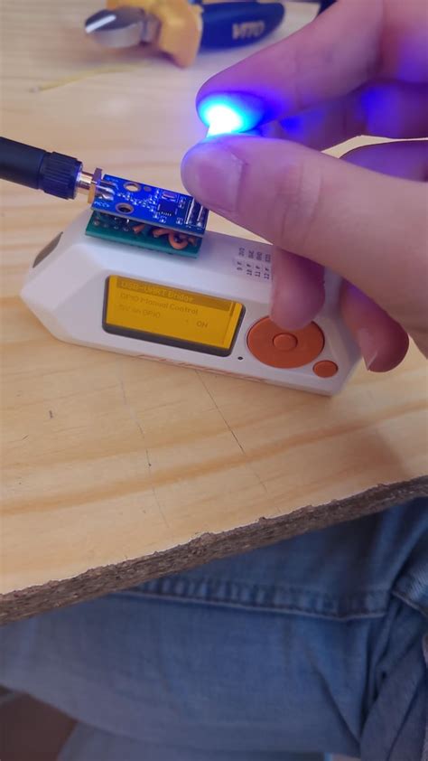 Why Does The 5v Gpio Turns Off When I Go To Sub Ghz Rflipperzero
