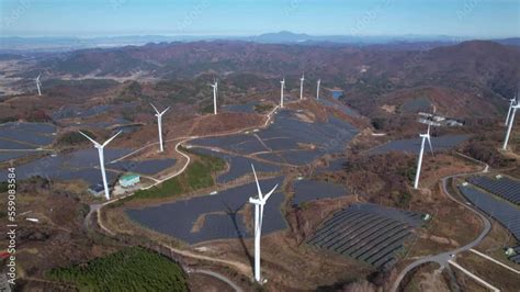 영암군 풍력발전단지의 전경 Stock Video Adobe Stock