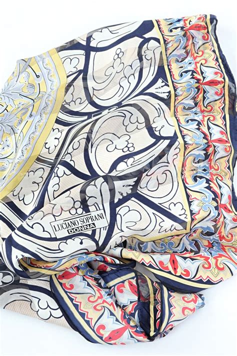 F 빈티지 실크 스카프 이태리제품 한정판 아메카지 헬로마켓 F 빈티지 실크 스카프 이태리제품 한정판 아메카지 헬로마켓